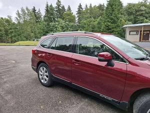 Sarkans Subaru Outback 2015 Utena, ar dzinēja tilpumu 2.00 L un nobraukumu 185 tūkst. km par 7200 €, foto 5 vietnē AUTOMOTO.COM.LV