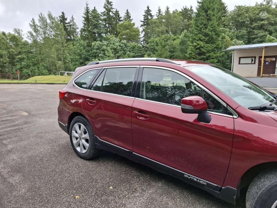 Sarkans Subaru Outback 2015 Utena, ar dzinēja tilpumu 2.00 L un nobraukumu 185 tūkst. km par 7200 €, foto 5 vietnē AUTOMOTO.COM.LV