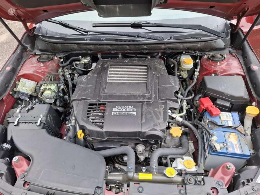 Sarkans Subaru Outback 2015 Utena, ar dzinēja tilpumu 2.00 L un nobraukumu 185 tūkst. km par 7200 €, foto 24 vietnē AUTOMOTO.COM.LV