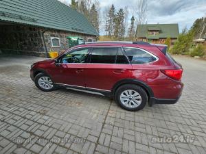 Red Subaru Outback 2016 in Tartu, with an engine capacity of 2.50 L and mileage of 195 thousand km for 13900 €, photo 3 on AUTOMOTO.COM.LV