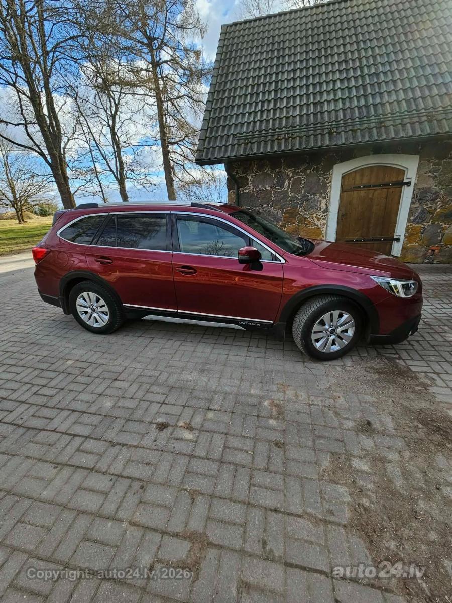 Red Subaru Outback 2016 in Tartu, with an engine capacity of 2.50 L and mileage of 195 thousand km for 13900 €, photo 4 on AUTOMOTO.COM.LV