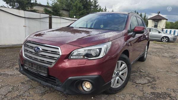 Red Subaru Outback 2016 in Utena, with an engine capacity of 2.00 L and mileage of 161 thousand km for 5950 €, photo 1 on AUTOMOTO.COM.LV