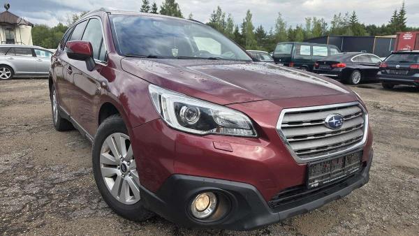 Red Subaru Outback 2016 in Utena, with an engine capacity of 2.00 L and mileage of 161 thousand km for 5950 €, photo 2 on AUTOMOTO.COM.LV