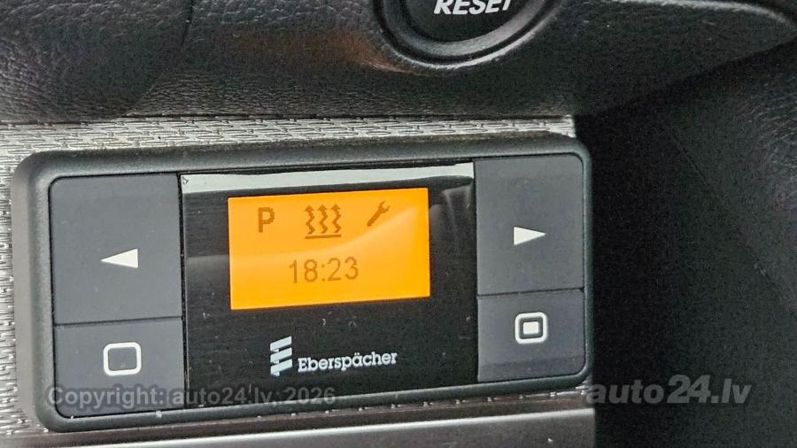 Sarkans Subaru Outback 2016 Tallina, ar dzinēja tilpumu 2.00 L un nobraukumu 450 tūkst. km par 8500 €, foto 15 vietnē AUTOMOTO.COM.LV