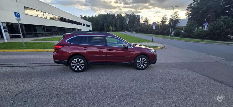 Red Subaru Outback 2017 in Vilnius, with an engine capacity of 2.50 L and mileage of 215 thousand km for 13000 €, photo 4 on AUTOMOTO.COM.LV