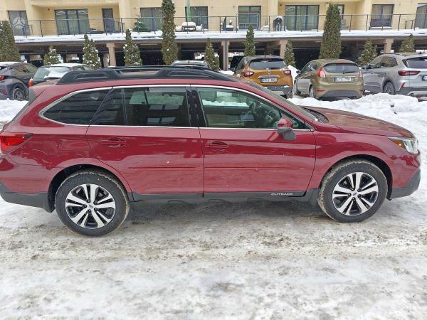 Sarkans Subaru Outback 2018 Viļņa, ar dzinēja tilpumu 3.63 L un nobraukumu 170 tūkst. km par 16800 €, foto 6 vietnē AUTOMOTO.COM.LV
