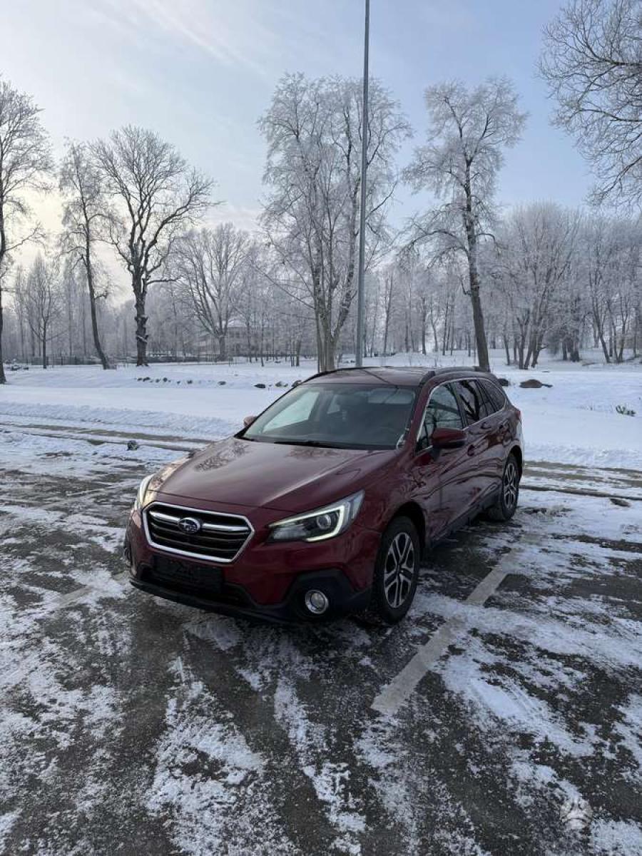 Red Subaru Outback 2018 in Siauliai, with an engine capacity of 2.50 L and mileage of 167 thousand km for 13599 €, photo 4 on AUTOMOTO.COM.LV