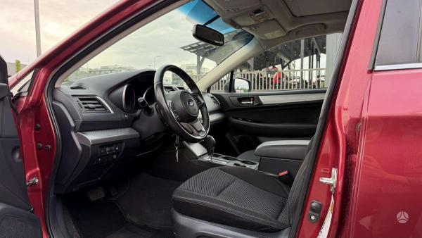 Red Subaru Outback 2018 in Vilnius, with an engine capacity of 2.50 L and mileage of 164 thousand km for 15800 €, photo 8 on AUTOMOTO.COM.LV