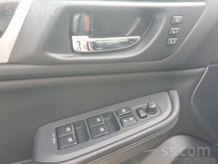 Red Subaru Outback 2018 in Riga, with an engine capacity of 2.00 L and mileage of 114 thousand km for 16000 €, photo 18 on AUTOMOTO.COM.LV