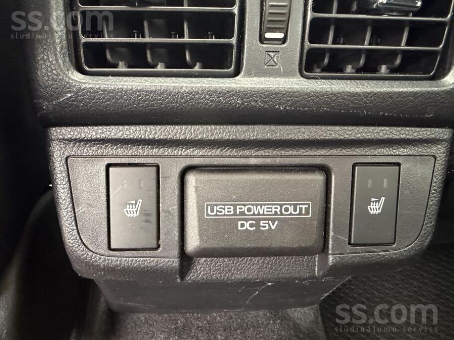 Sarkans Subaru Outback 2018 Rīga, ar dzinēja tilpumu 2.50 L un nobraukumu 158 tūkst. km par 15900 €, foto 20 vietnē AUTOMOTO.COM.LV