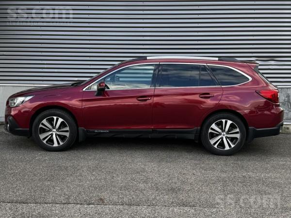 Red Subaru Outback 2018 in Riga, with an engine capacity of 2.50 L and mileage of 158 thousand km for 15900 €, photo 3 on AUTOMOTO.COM.LV