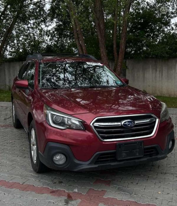 Red Subaru Outback 2019 in Siauliai, with an engine capacity of 2.50 L and mileage of 244 thousand km for 7800 €, photo 1 on AUTOMOTO.COM.LV