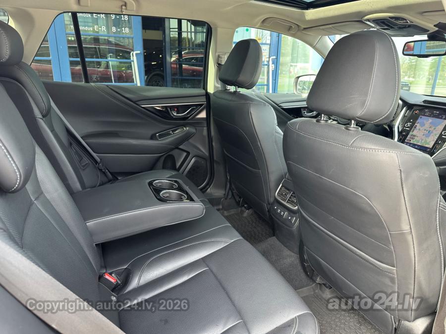 Red Subaru Outback 2021 in Tallinn, with an engine capacity of 2.50 L and mileage of 153 thousand km for 20990 €, photo 8 on AUTOMOTO.COM.LV