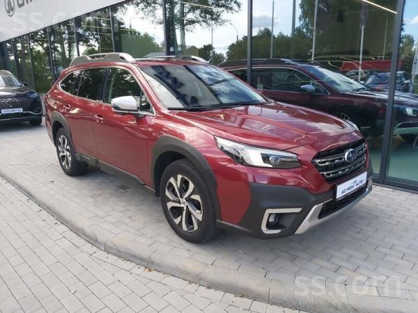 Red Subaru Outback 2022 in Riga, with an engine capacity of 2.50 L and mileage of 38 thousand km for 28500 €, photo 3 on AUTOMOTO.COM.LV