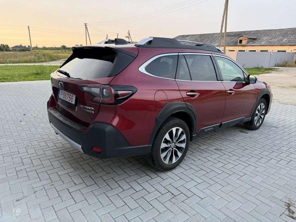 Red Subaru Outback 2023 in Panevezys, with an engine capacity of 2.39 L and mileage of 83 thousand km for 23900 €, photo 5 on AUTOMOTO.COM.LV