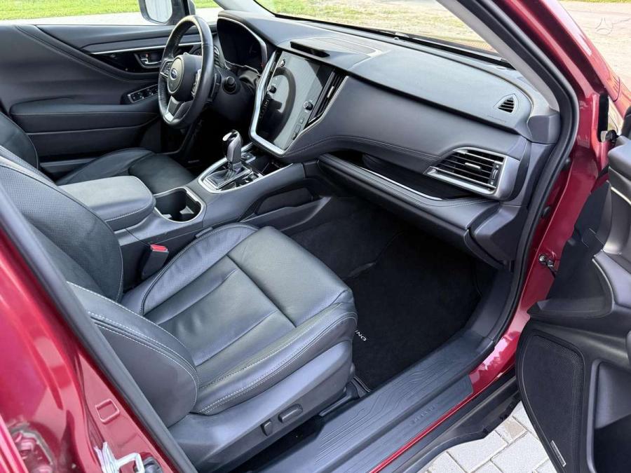 Red Subaru Outback 2023 in Panevezys, with an engine capacity of 2.39 L and mileage of 83 thousand km for 23900 €, photo 19 on AUTOMOTO.COM.LV