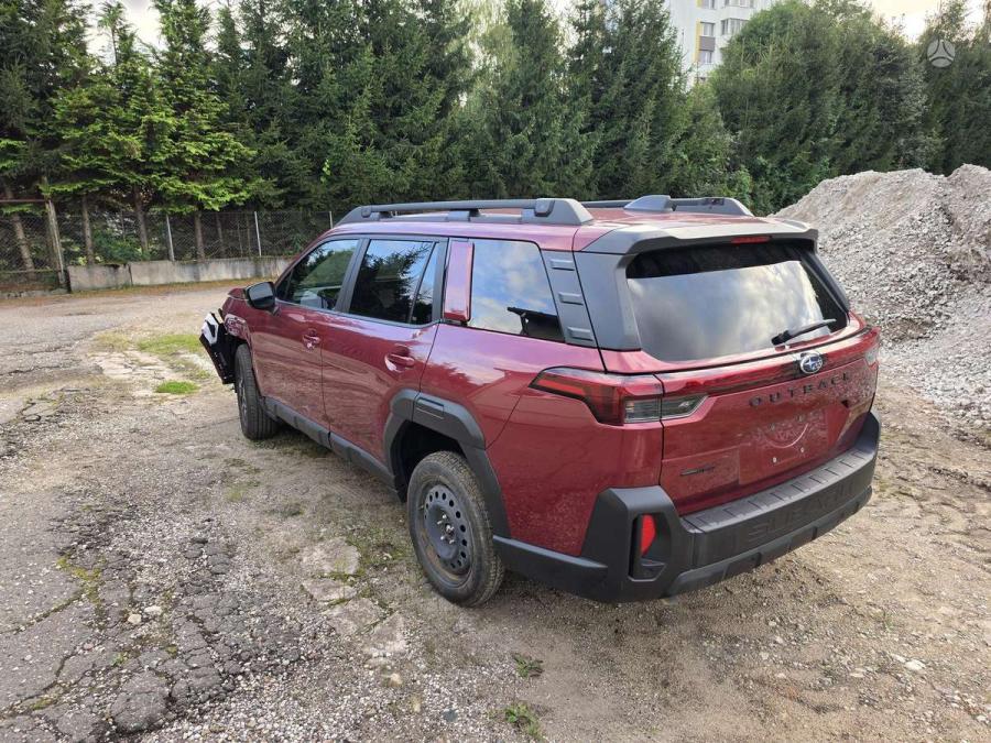Sarkans Subaru Outback 2026 Druskininkai, ar dzinēja tilpumu 2.50 L un nobraukumu 12 tūkst. km par 23595 €, foto 9 vietnē AUTOMOTO.COM.LV