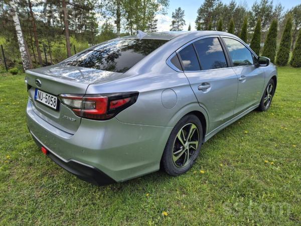 Subaru Outback 2022 in Riga, with an engine capacity of 2.50 L and mileage of 107 thousand km for 16900 €, photo 4 on AUTOMOTO.COM.LV