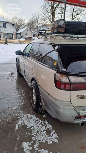 Subaru Outback 2002 in Trakai, with an engine capacity of 3.00 L and mileage of 333 thousand km for 4000 €, photo 4 on AUTOMOTO.COM.LV