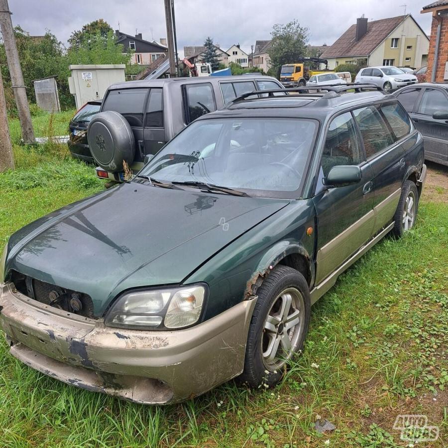 Subaru Outback 2002 in Alytus, with an engine capacity of 2.50 L and mileage of 300 thousand km for 499 €, photo 5 on AUTOMOTO.COM.LV
