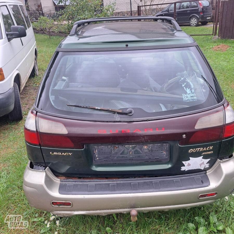 Subaru Outback 2002 in Alytus, with an engine capacity of 2.50 L and mileage of 300 thousand km for 499 €, photo 6 on AUTOMOTO.COM.LV