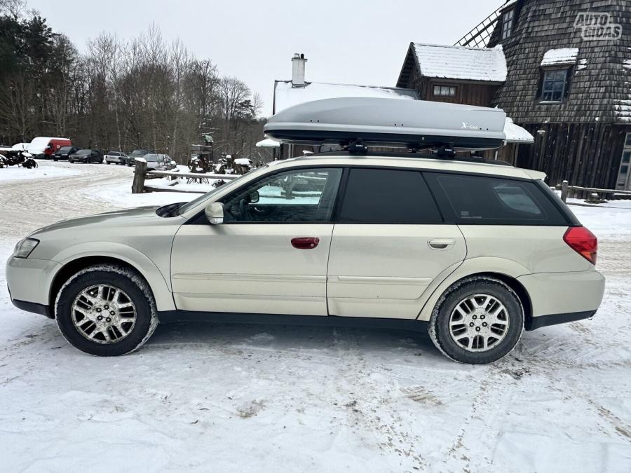 Subaru Outback 2004 in Vilnius, with an engine capacity of 2.50 L and mileage of 400 thousand km for 2499 €, photo 6 on AUTOMOTO.COM.LV