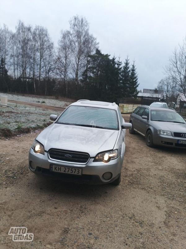 Subaru Outback 2005 in Panevezys, with an engine capacity of 2.50 L and mileage of 300 thousand km for 1000 €, photo 1 on AUTOMOTO.COM.LV