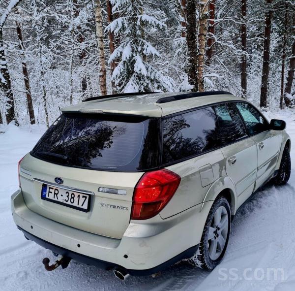 Subaru Outback 2005 in Jekabpils, with an engine capacity of 2.50 L and mileage of 265 thousand km for 2300 €, photo 8 on AUTOMOTO.COM.LV