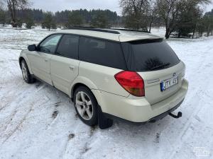 Subaru Outback 2005 in Vilnius, with an engine capacity of 2.50 L and mileage of 380 thousand km for 1250 €, photo 7 on AUTOMOTO.COM.LV