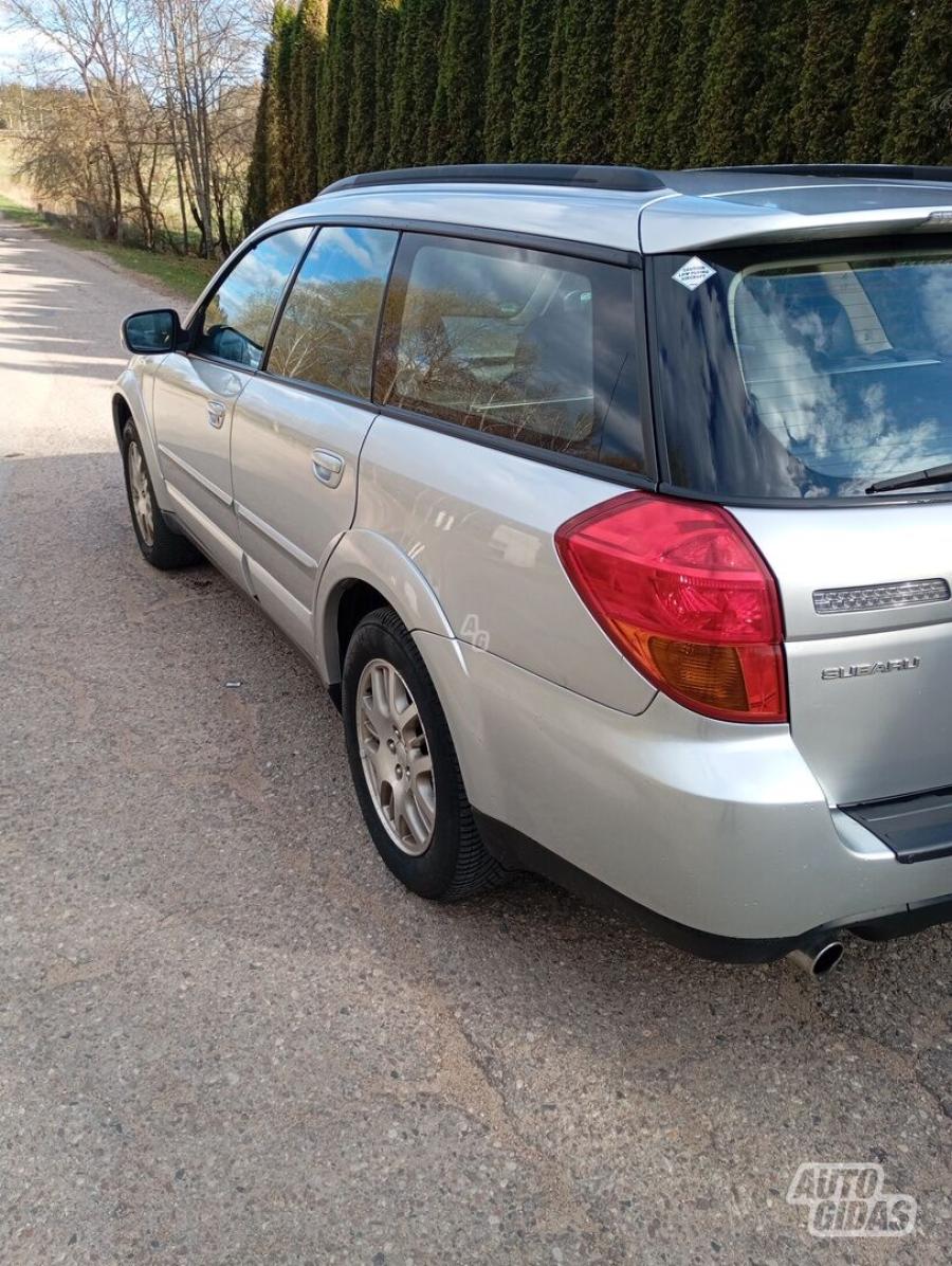 Subaru Outback 2005 in Utena, with an engine capacity of 2.50 L and mileage of 229 thousand km for 3800 €, photo 8 on AUTOMOTO.COM.LV