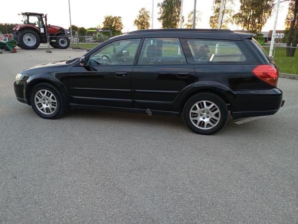 Subaru Outback 2005 in Utena, with an engine capacity of 2.50 L and mileage of 239 thousand km for 3900 €, photo 7 on AUTOMOTO.COM.LV