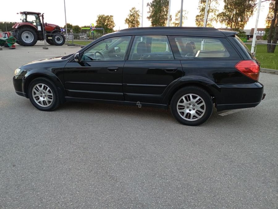 Subaru Outback 2005 in Utena, with an engine capacity of 2.50 L and mileage of 239 thousand km for 3900 €, photo 8 on AUTOMOTO.COM.LV