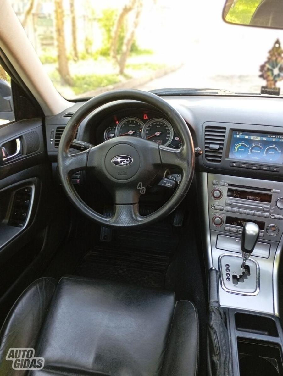 Subaru Outback 2005 in Utena, with an engine capacity of 2.50 L and mileage of 239 thousand km for 3900 €, photo 23 on AUTOMOTO.COM.LV