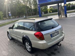 Subaru Outback 2005 in Taurage, with an engine capacity of 2.50 L and mileage of 290 thousand km for 650 €, photo 4 on AUTOMOTO.COM.LV