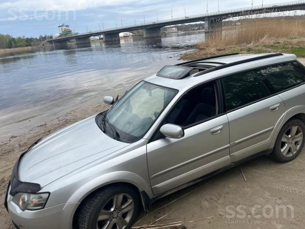 Subaru Outback 2005 in Jurmala, with an engine capacity of 2.50 L and mileage of 267 thousand km for 2000 €, photo 6 on AUTOMOTO.COM.LV