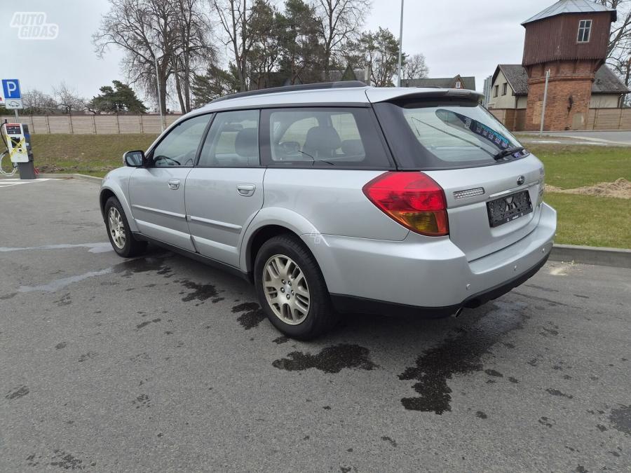 Subaru Outback 2005 in Utena, with an engine capacity of 2.50 L and mileage of 245 thousand km for 3650 €, photo 7 on AUTOMOTO.COM.LV