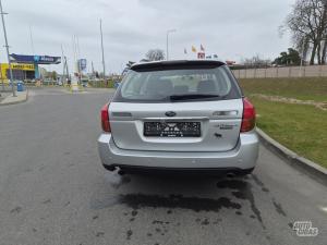Subaru Outback 2005 in Utena, with an engine capacity of 2.50 L and mileage of 245 thousand km for 3650 €, photo 8 on AUTOMOTO.COM.LV
