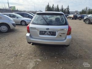 Subaru Outback 2005 in Utena, with an engine capacity of 2.50 L and mileage of 245 thousand km for 3650 €, photo 9 on AUTOMOTO.COM.LV