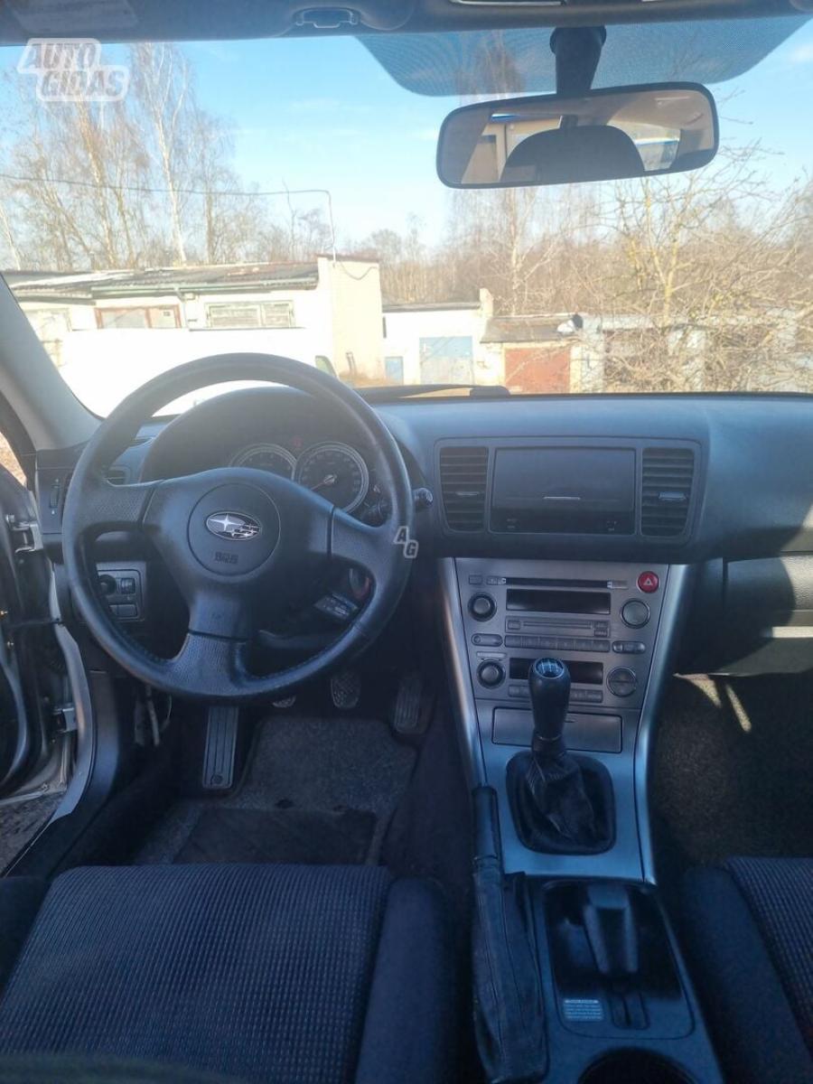Subaru Outback 2005 in Utena, with an engine capacity of 2.50 L and mileage of 245 thousand km for 3650 €, photo 16 on AUTOMOTO.COM.LV