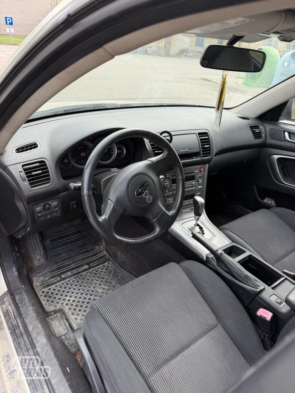 Subaru Outback 2005 in Kaunas, with an engine capacity of 2.50 L and mileage of 377 thousand km for 1500 €, photo 7 on AUTOMOTO.COM.LV
