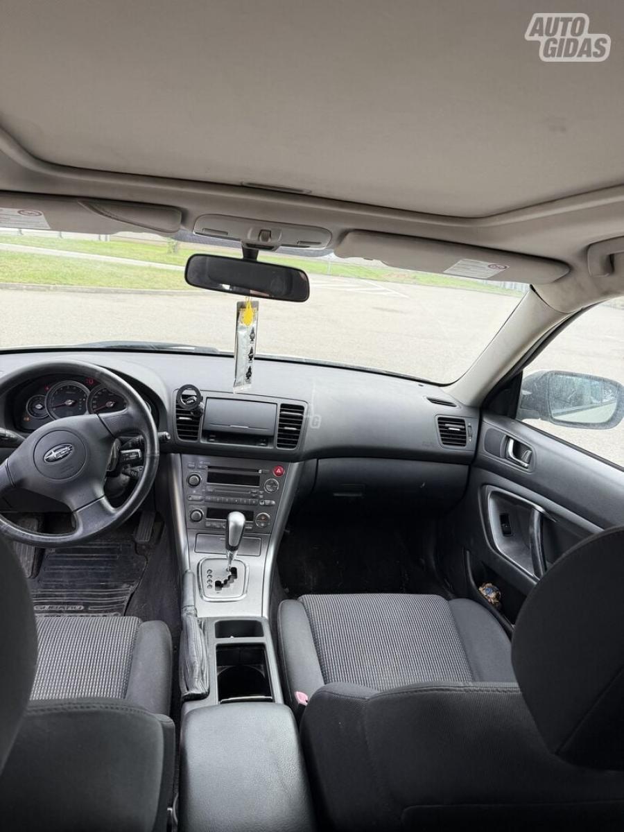 Subaru Outback 2005 in Kaunas, with an engine capacity of 2.50 L and mileage of 377 thousand km for 1500 €, photo 9 on AUTOMOTO.COM.LV