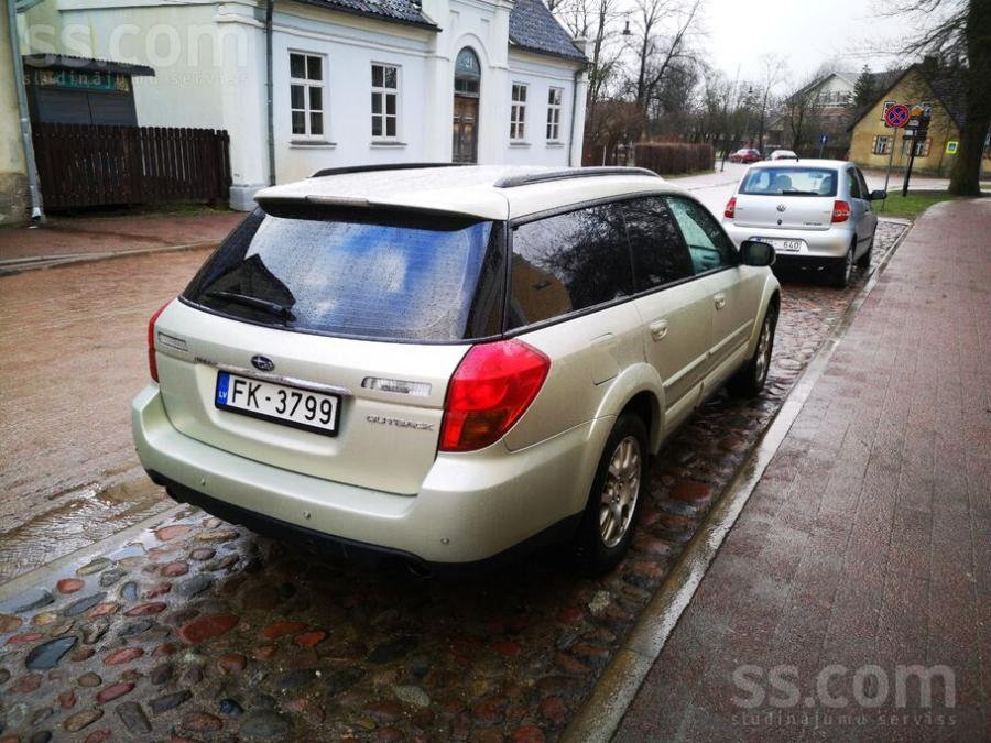 Subaru Outback 2005 Kuldīga, ar dzinēja tilpumu 2.50 L un nobraukumu 380 tūkst. km par 500 €, foto 1 vietnē AUTOMOTO.COM.LV
