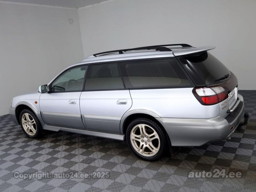 Subaru Outback 2006 in Tallinn, with an engine capacity of 3.00 L and mileage of 177 thousand km for 1499 €, photo 4 on AUTOMOTO.COM.LV