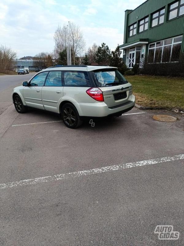 Subaru Outback 2006 Viļņa, ar dzinēja tilpumu 2.50 L un nobraukumu 225 tūkst. km par 4300 €, foto 4 vietnē AUTOMOTO.COM.LV