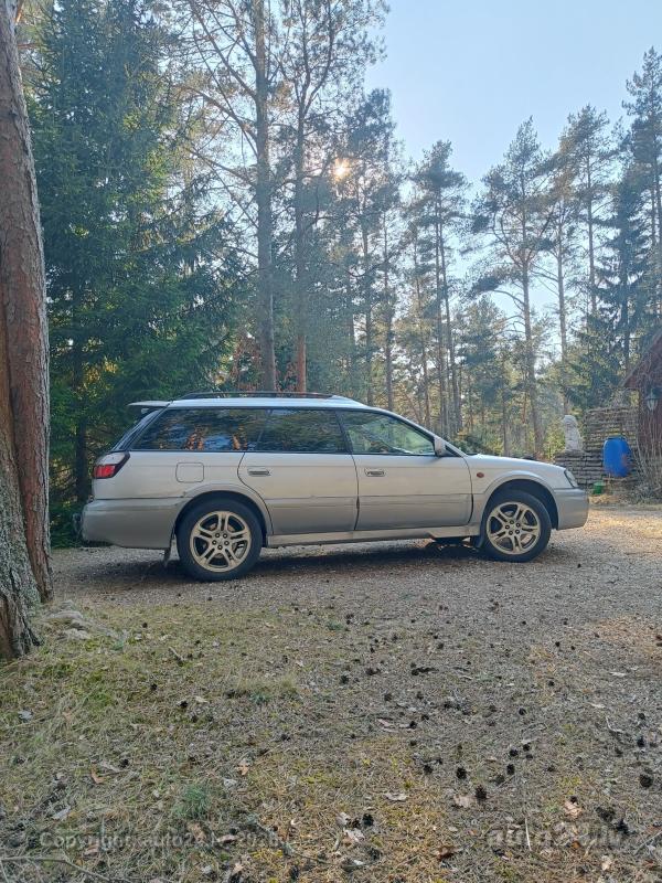 Subaru Outback 2006 in Tallinn, with an engine capacity of 3.00 L and mileage of 181 thousand km for 3159 €, photo 4 on AUTOMOTO.COM.LV