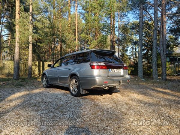 Subaru Outback 2006 in Tallinn, with an engine capacity of 3.00 L and mileage of 181 thousand km for 3159 €, photo 6 on AUTOMOTO.COM.LV