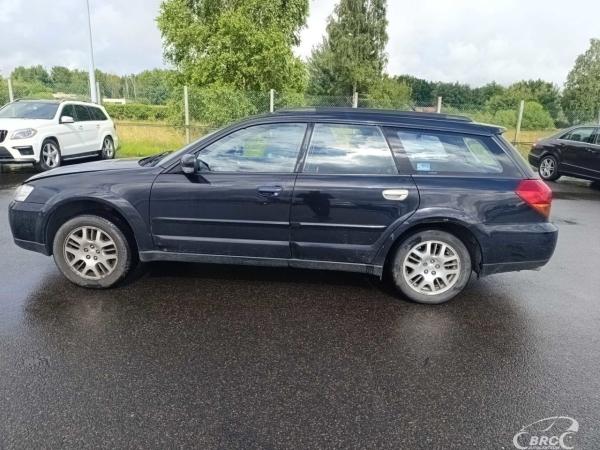 Subaru Outback 2006 in Vilnius, with an engine capacity of 2.46 L and mileage of 277 thousand km for 1900 €, photo 2 on AUTOMOTO.COM.LV
