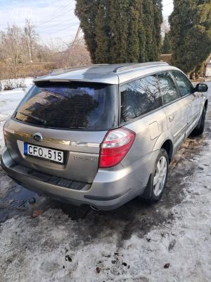 Subaru Outback 2007 in Kaunas, with an engine capacity of 2.50 L and mileage of 300 thousand km for 2200 €, photo 5 on AUTOMOTO.COM.LV