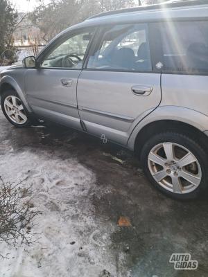 Subaru Outback 2007 in Kaunas, with an engine capacity of 2.50 L and mileage of 300 thousand km for 2200 €, photo 9 on AUTOMOTO.COM.LV