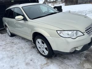 Subaru Outback 2007 Trakai, ar dzinēja tilpumu 2.50 L un nobraukumu 340 tūkst. km par 3950 €, foto 11 vietnē AUTOMOTO.COM.LV